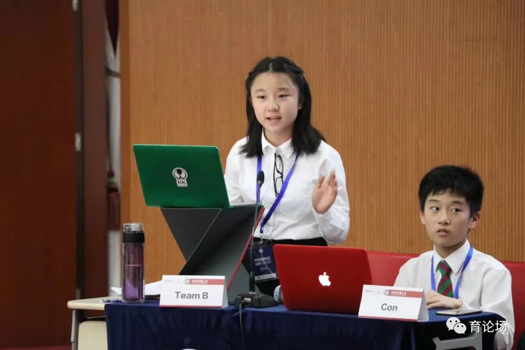 中国的精英父母正在通过一场辩论培养孩子 - 脉脉