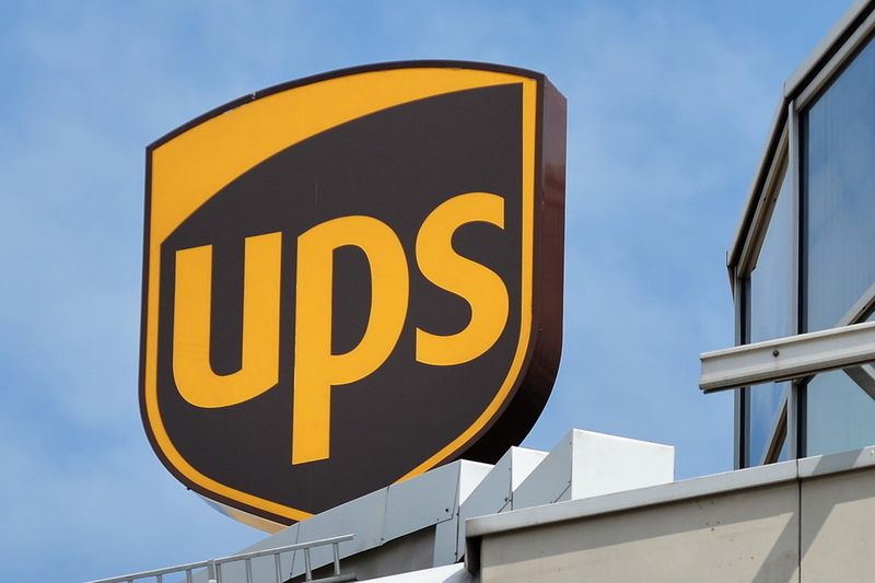 UPS中国区战略转型：核心业务外包，单方面停止员工工作-蓝鲸财经