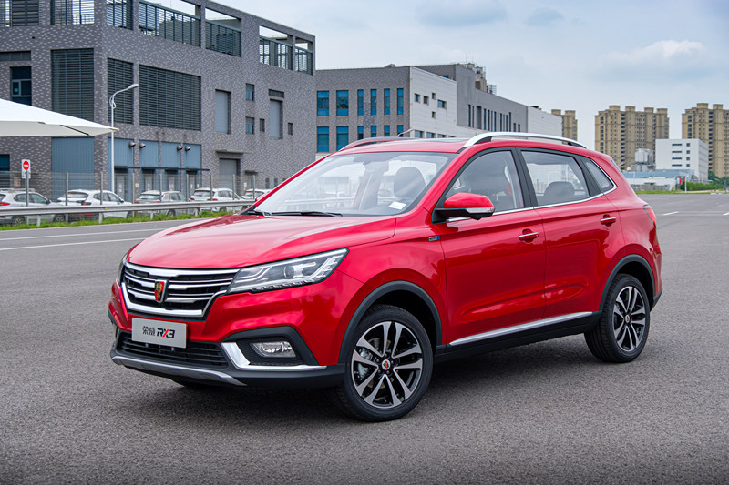 上汽荣威推出2019款RX3，配置升级价格下调1.6万元-蓝鲸财经