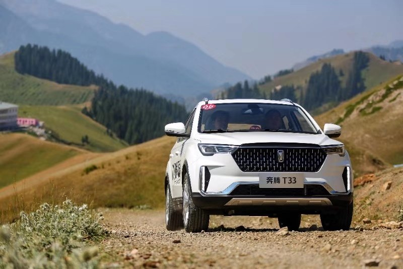 蓝鲸试驾丨T33吹响奔腾在小型SUV市场的反攻号角-蓝鲸财经