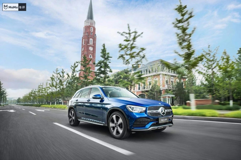 谁才是40万级别豪华SUV的最优选择？凯迪拉克XT6对比奔驰GLC-蓝鲸财经