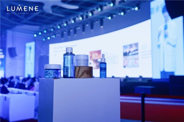 芬兰品牌LUMENE中国首场品牌发布会，大咖云集共赴极光之旅-蓝鲸财经